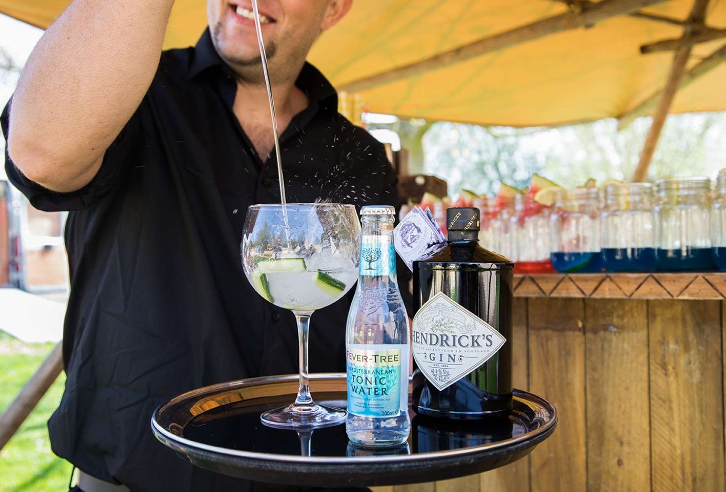 Choosing A Dry Or Wet Bar At My Wedding